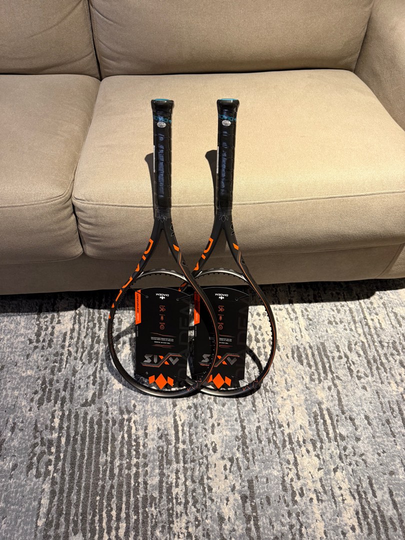 Diadem Axis 98, Sports Equipment, Sports & Games, Racket & Ball Sports ...