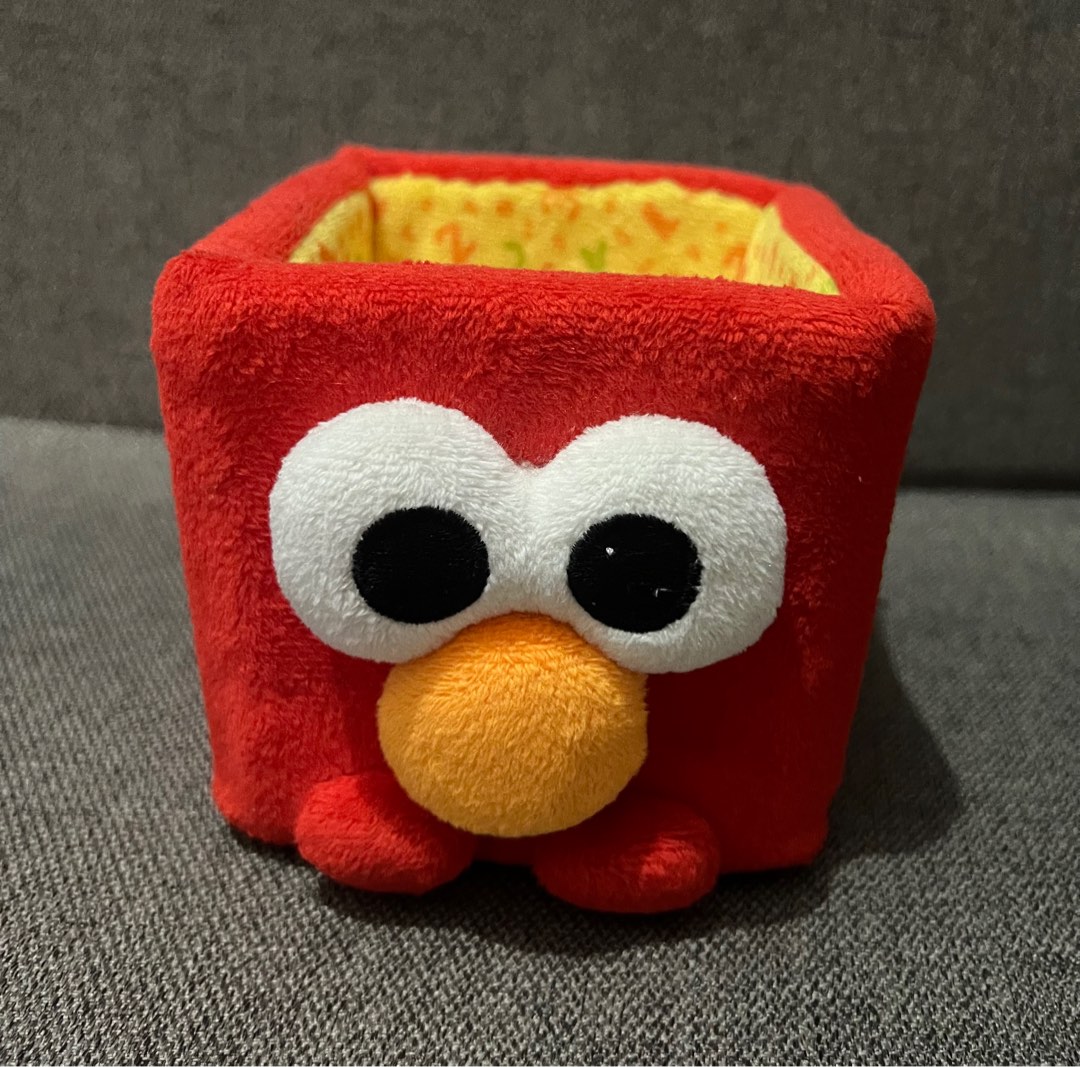 Elmo Organizer Plush Universal Studios Japan, Hobbies & Toys, Toys ...