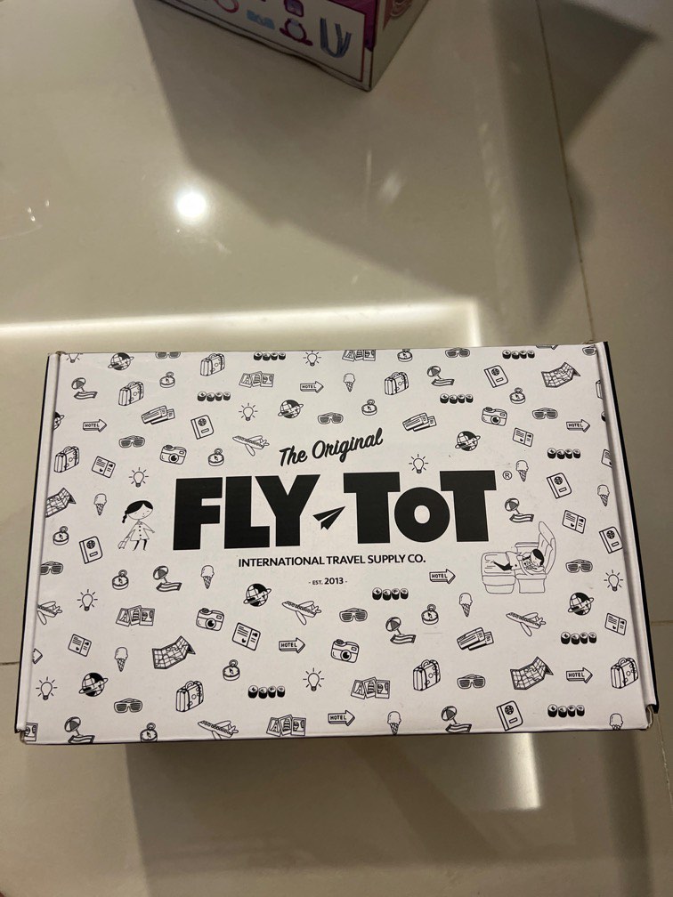 Fly Tot The Original 2.0, Hobbies & Toys, Travel, Travel Essentials ...