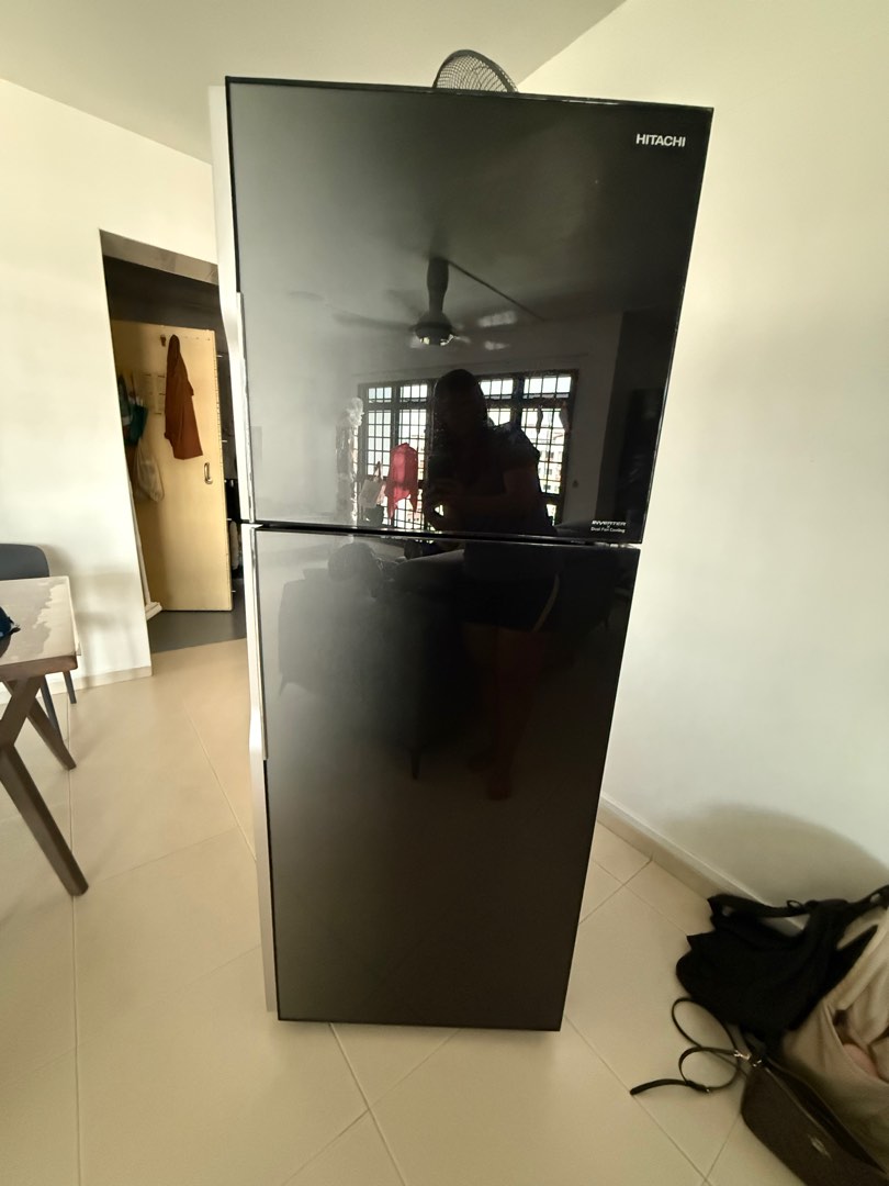 Hitachi 395L Fridge with invertor compressor, TV & Home Appliances ...