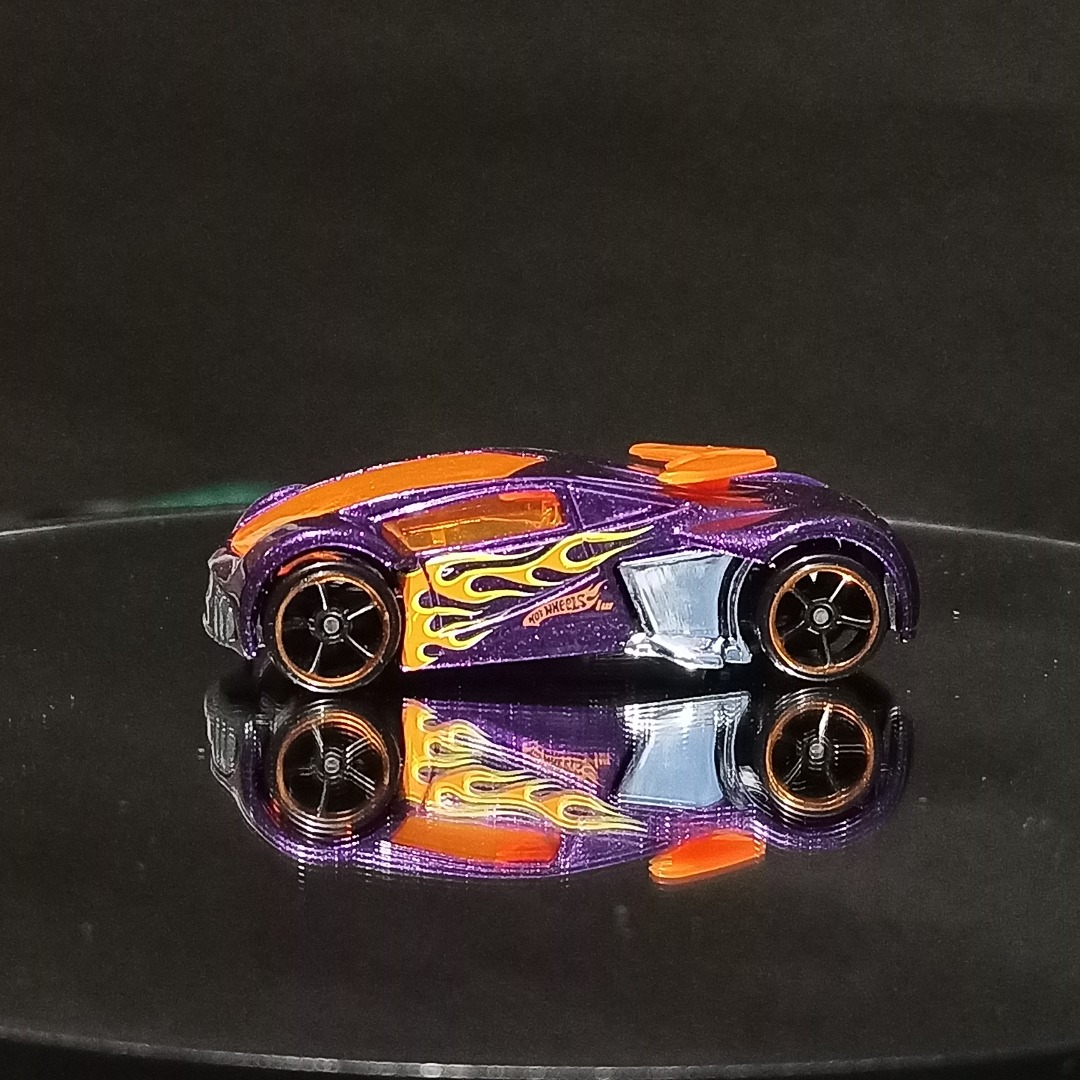 hot wheels phantom racer metalflake dark violet race world volcano ...