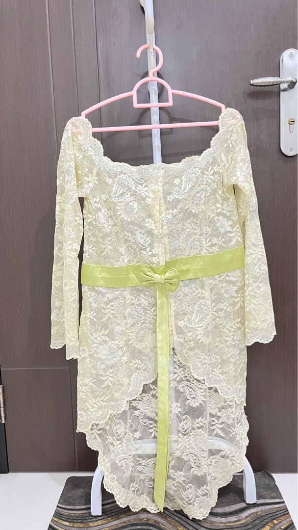 Kebaya pagar ayu / kebaya wisuda, Fesyen Wanita, Pakaian Wanita, Atasan ...