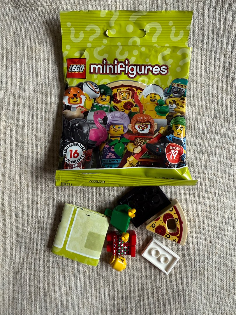 Lego Minifigures Series 19 - Pizza Costume Guy, Hobbies & Toys, Toys ...
