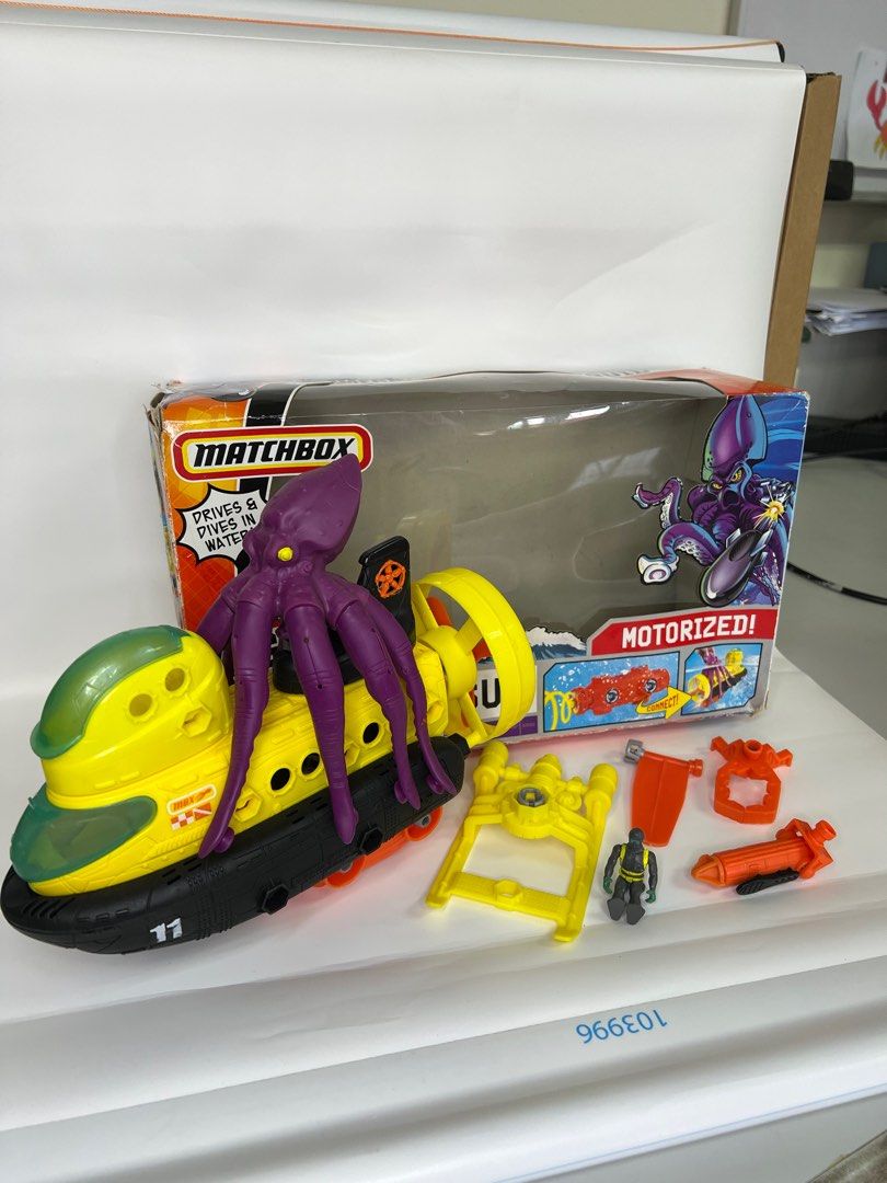 Matchbox Mega Rig Squid Sub, Hobbies & Toys, Toys & Games on Carousell