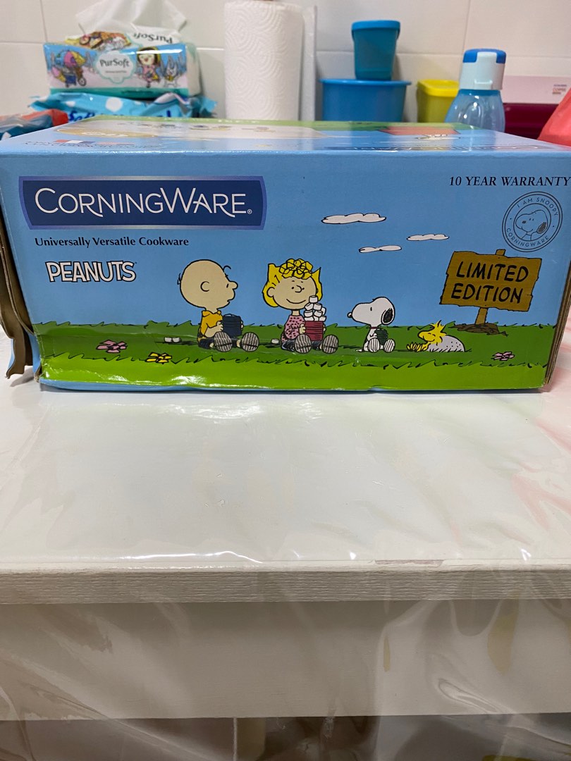 Peanuts CorningWare, Furniture & Home Living, Kitchenware & Tableware ...