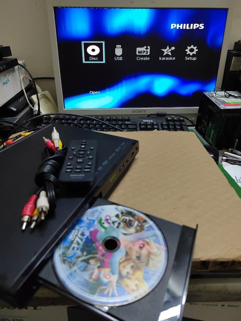 Philips DVP3670K karaoke USB DVD VCD CD Player with Original Remote ...