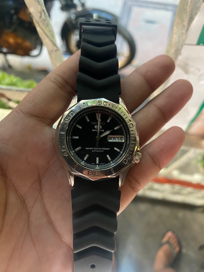 Seiko 5 Sports (SNZ391), Luxury, Watches on Carousell