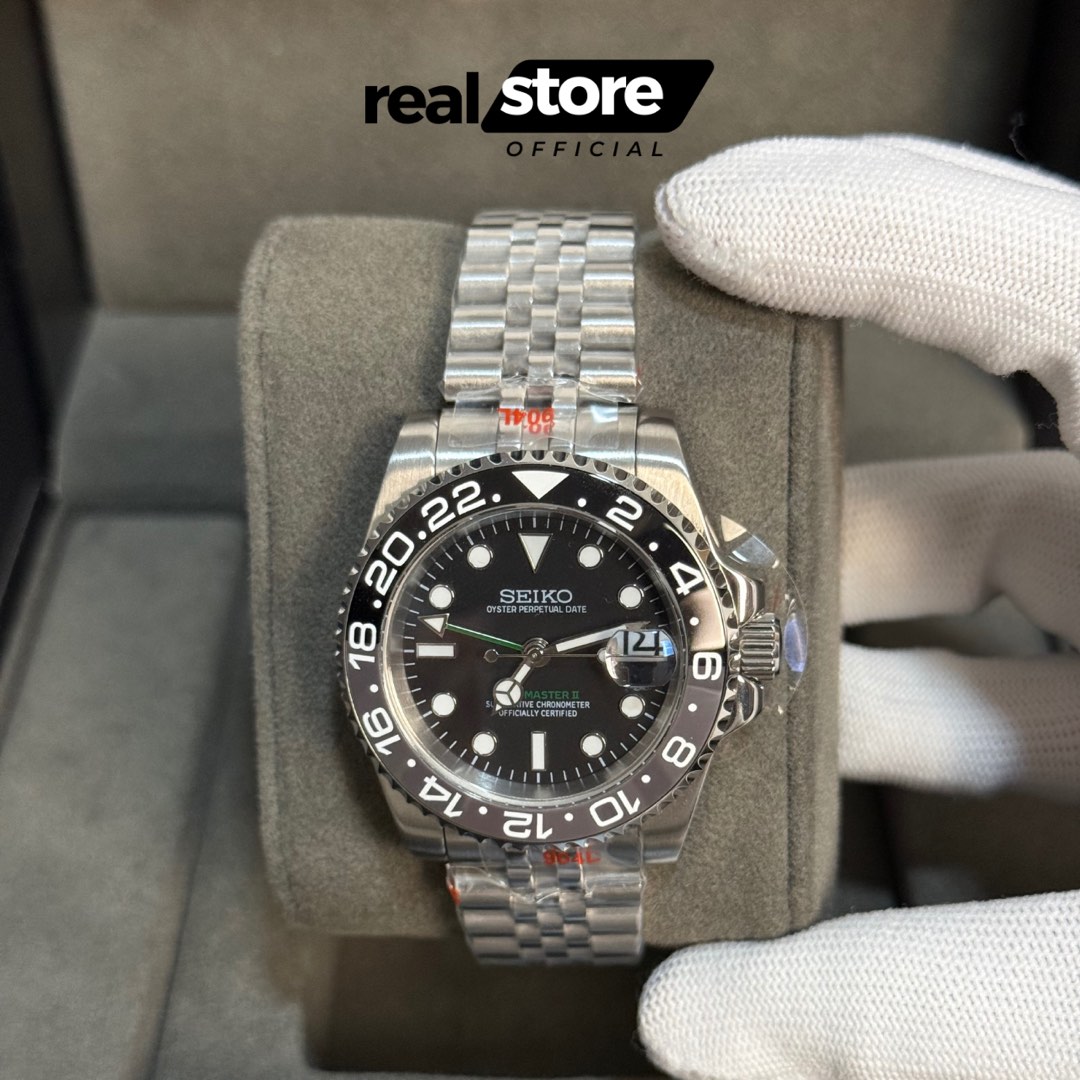 Seiko mod modification custom bruce wayne, Men's Fashion, Watches ...