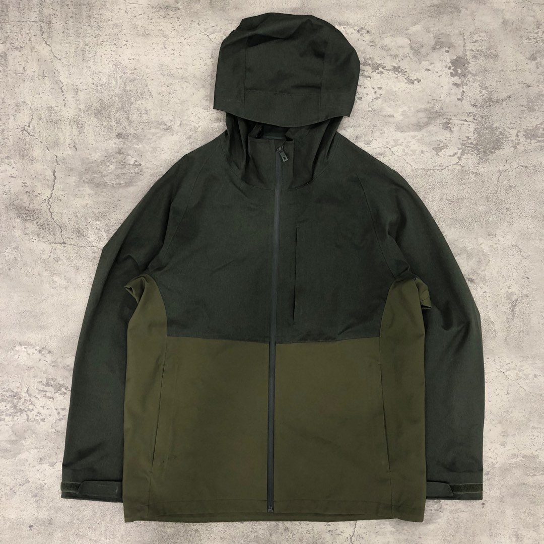 Uniqlo Blocktech Parka (3D Cut), Fesyen Pria, Pakaian , Baju Luaran di ...