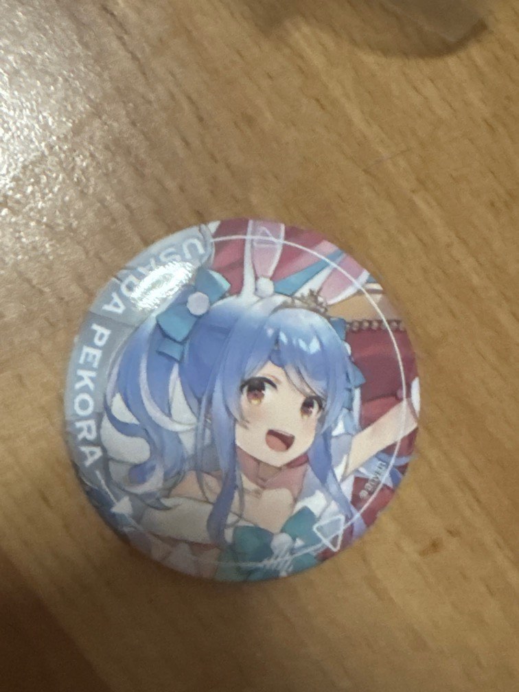 Usada Pekora badge, Hobbies & Toys, Toys & Games on Carousell