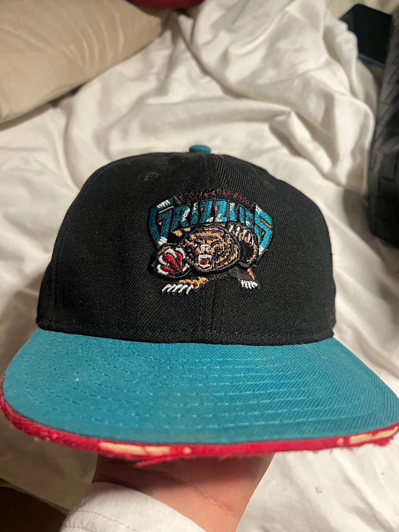 Vintage /Retro NBA/Baseball Cap Bundle, Men's Fashion, Watches ...