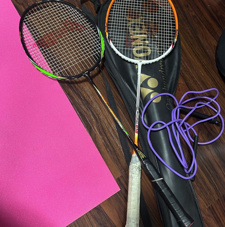 Badminton Racket free Jump rope, Sports Equipment, Sports & Games ...