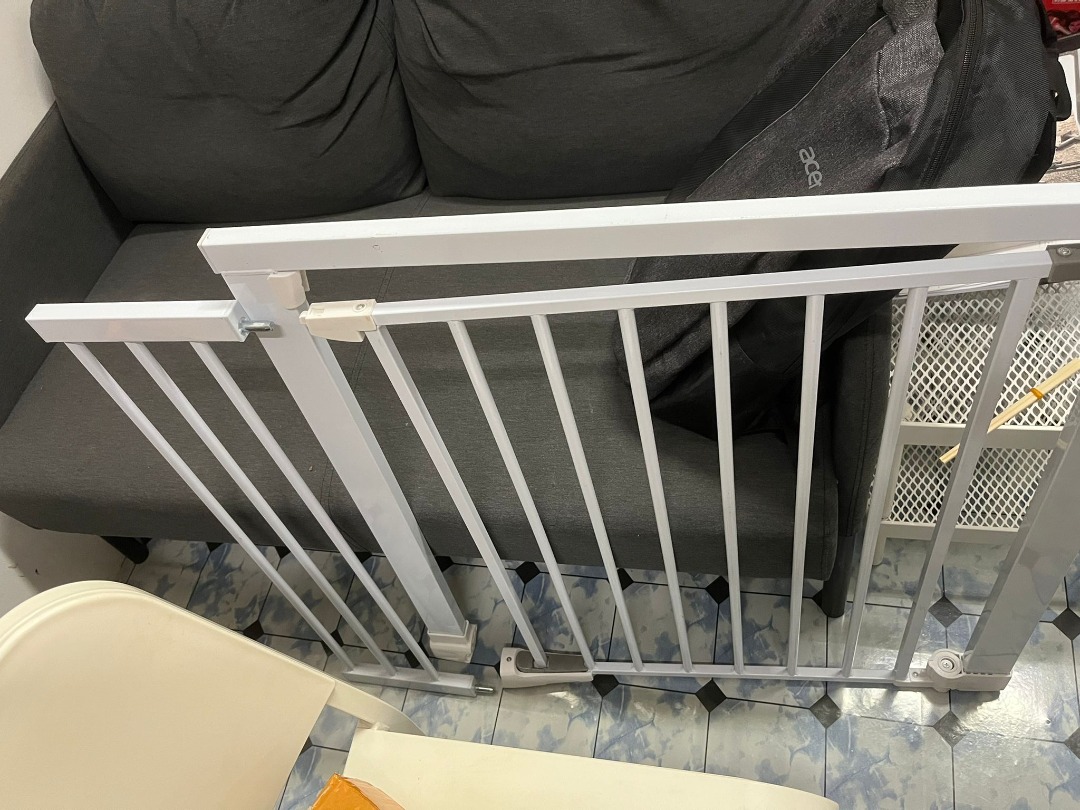 cage, Babies & Kids, Baby Nursery & Kids Furniture, Safety Gates, Locks ...