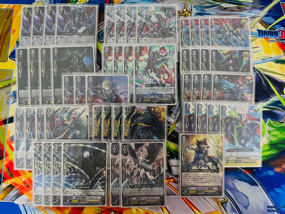 Cardfight Vanguard Shadow Paladin Revenger Deck , Hobbies & Toys, Toys ...