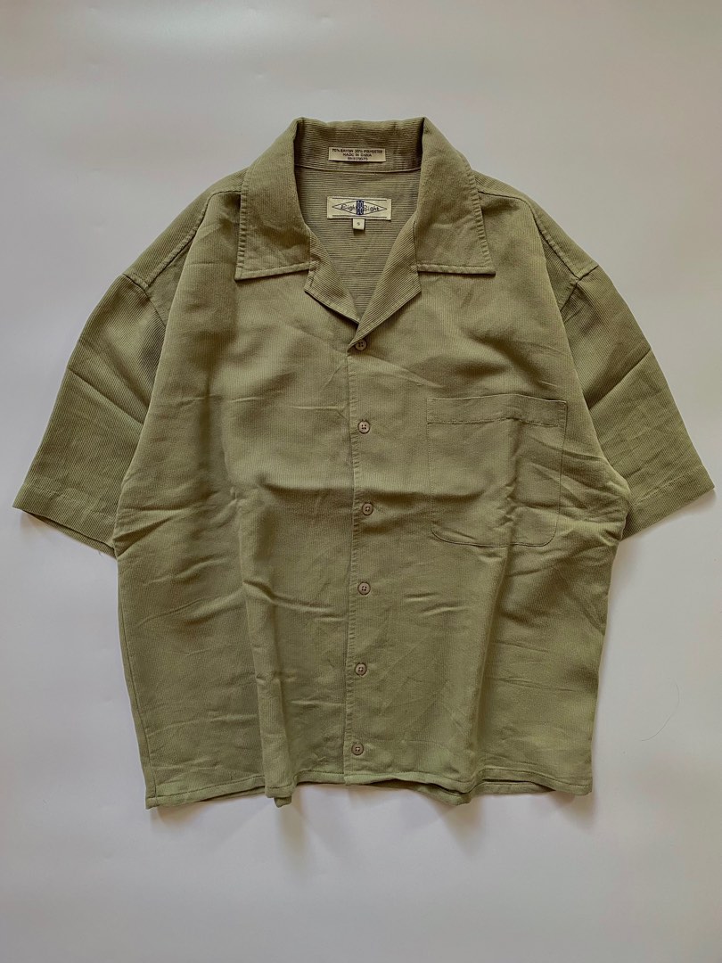 Eight Eight Sage Green Cropped Polo, Men's Fashion, Tops & Sets ...