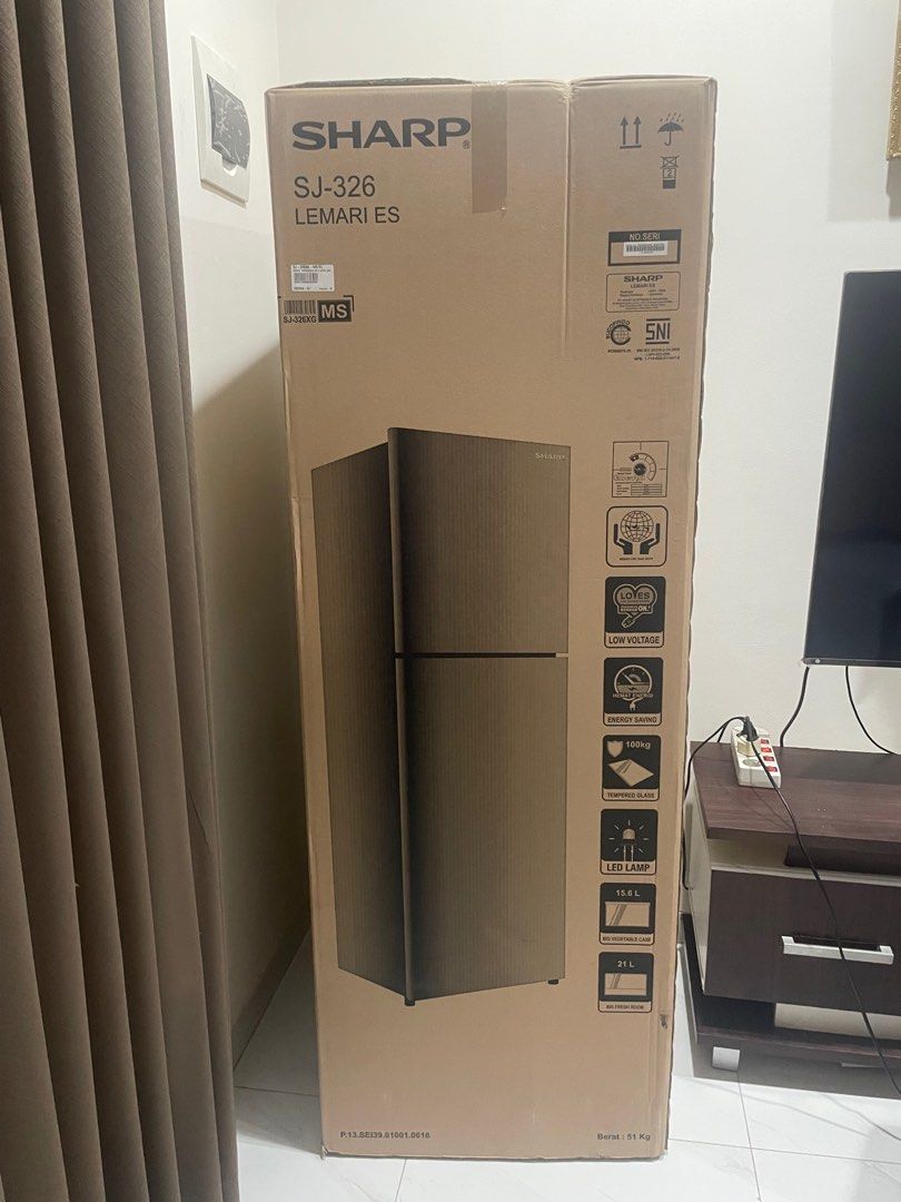 Kulkas 2 pintu sharp sj-326XG warna silver, Elektronik, Lainnya di ...