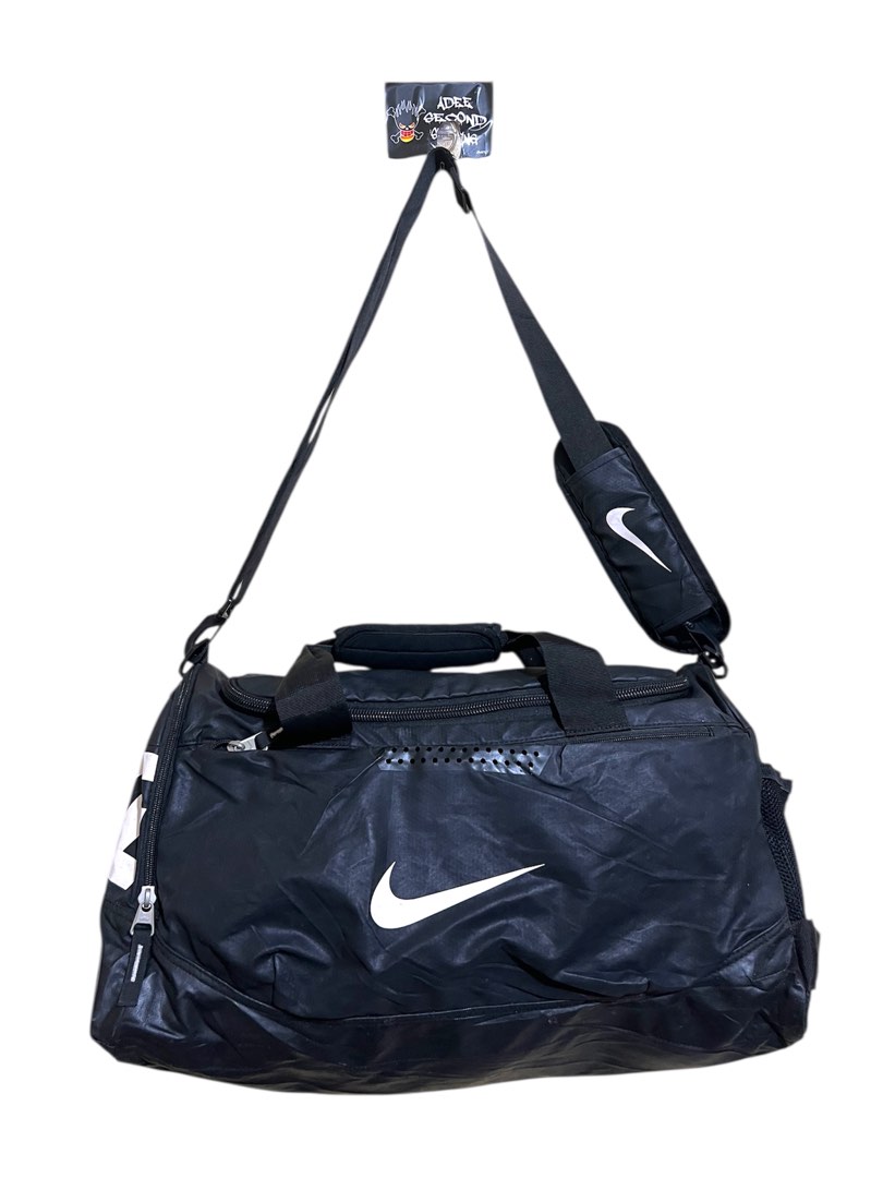 Nike Vapor Sling Duffle Bag, Barang Mewah, Tas & Dompet di Carousell