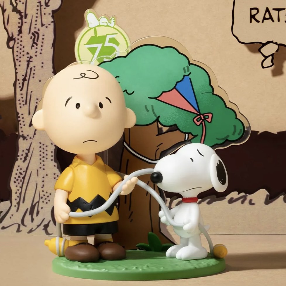 (SECRET) PEANUTS 75TH ANNIVERSARY SNOOPY COMIC LIFE KITE-EATING TREE ...