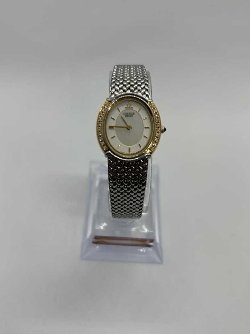 Seiko side diamond 5A70-3000 ladies' watch, Women's Fashion, Watches ...