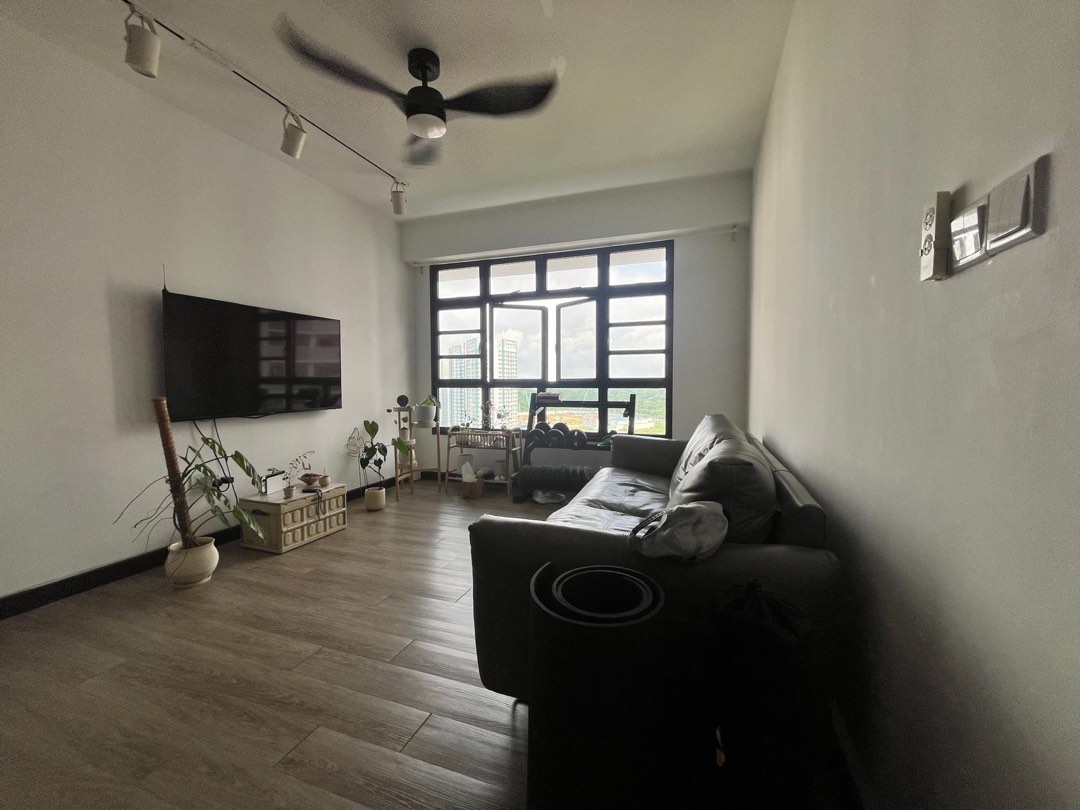 Whole Unit For Rent at Sengkang 4-Room HDB. High Floor. Corner Unit ...