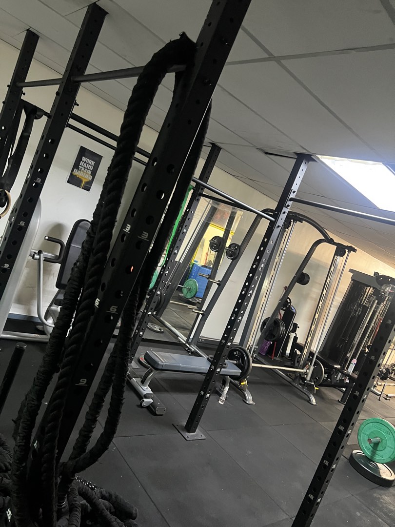 Solid Gym rack - Original F45 - Commercial, Sports Equipment, Exercise ...