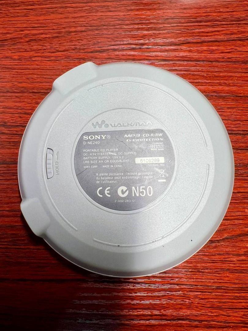 Sony walkman D-NE240 Player, Audio, Portable Music Players on Carousell