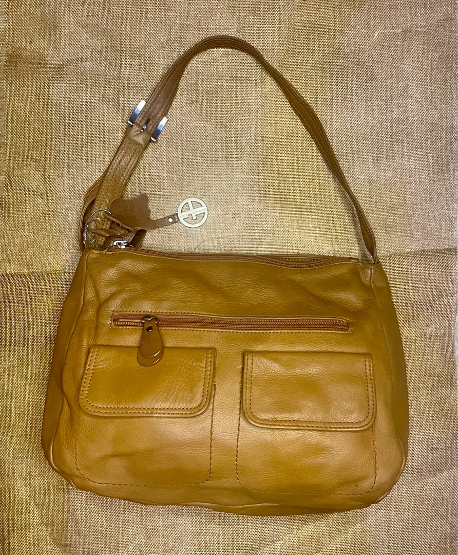 Tas hobo authentic brand GIANI BERNINI Italy, warna coklat, bahan kulit ...