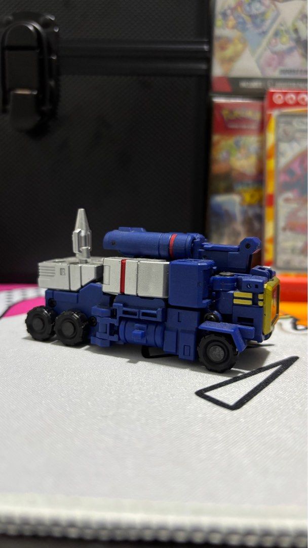 Transformers Iron Factory Soundwave, Hobbies & Toys, Toys & Games on ...