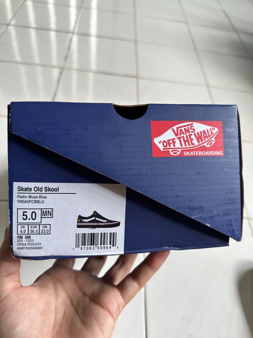 Vans Padin Musa, Women's Fashion, Footwear, Sneakers on Carousell