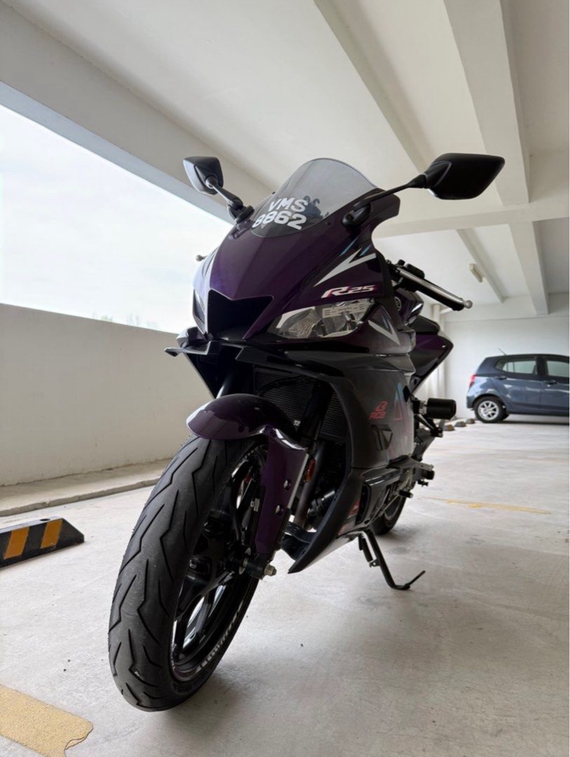 Yamaha R25 V2, Motorbikes on Carousell