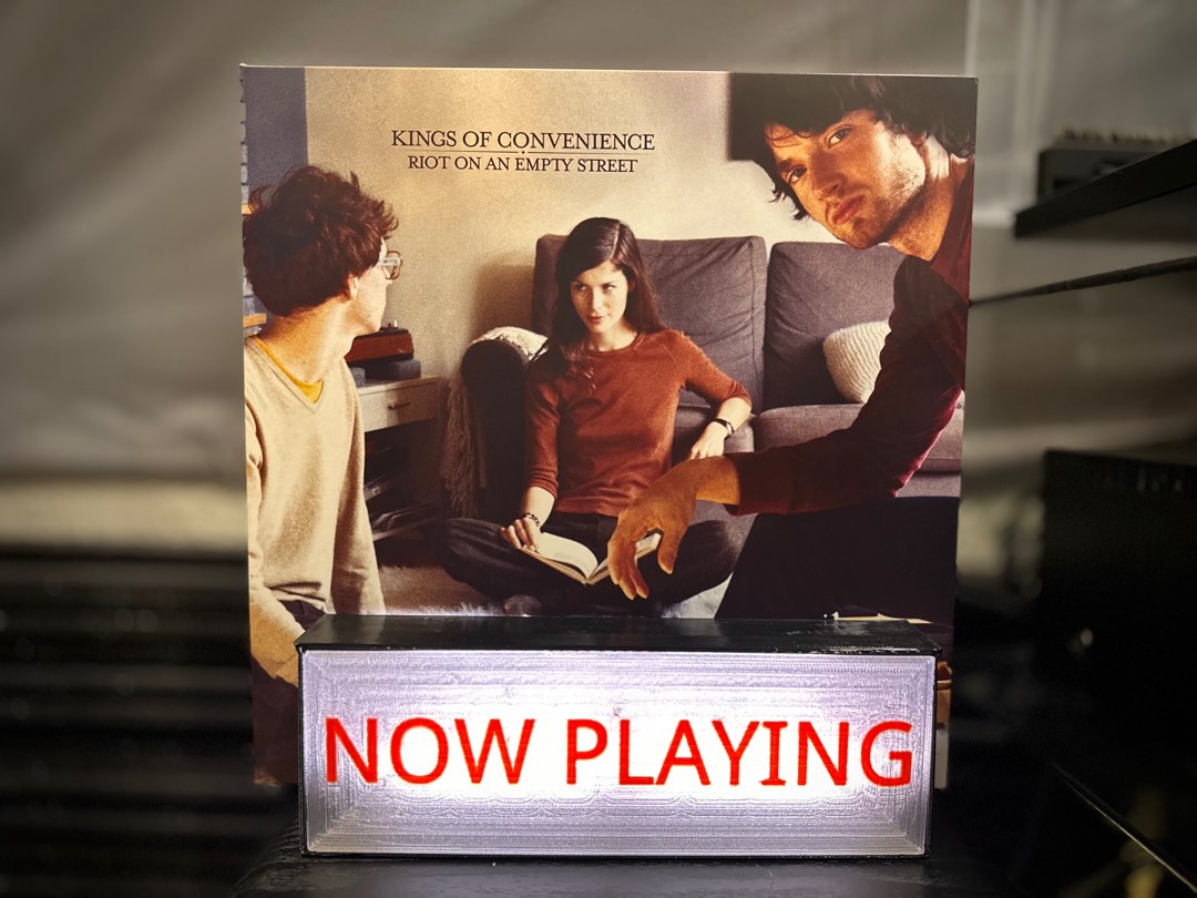 3D printed Record holder display (auto light), Hobbies & Toys, Music ...