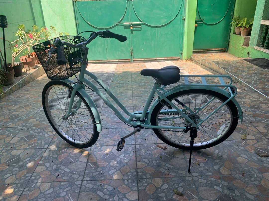 B'Twin Elops 120 low-frame city bike (with basket), Sports Equipment ...