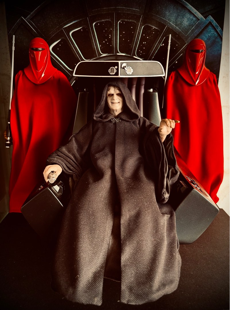 (BUNDLE) Hot Toys 1/6 Star Wars Emperor Palpatine (Deluxe) MMS468 ...
