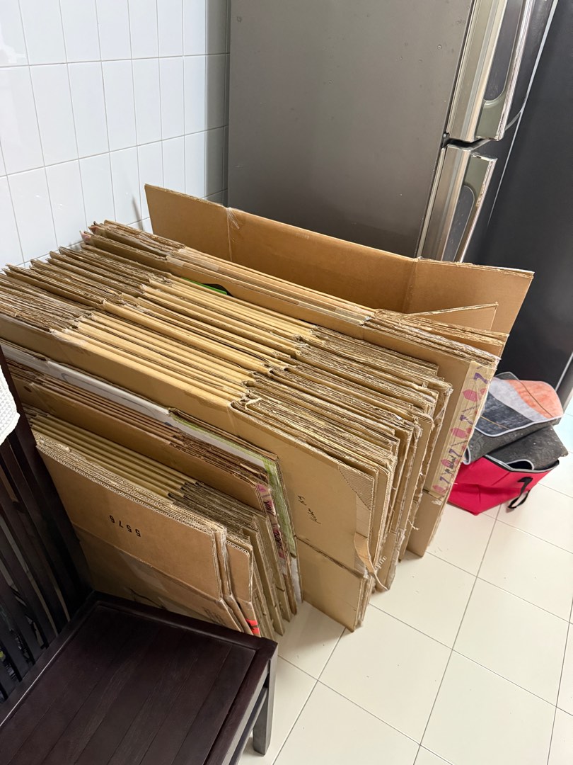 Carton Box (Clearance Sale), Garage Sale on Carousell