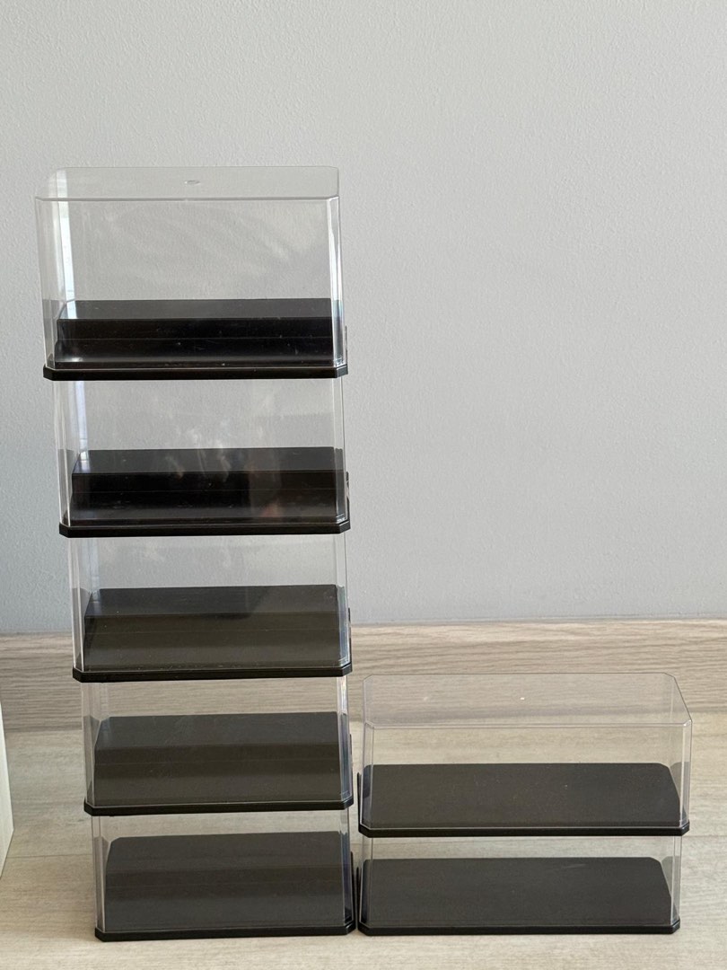 Daiso display box bundle, Garage Sale on Carousell