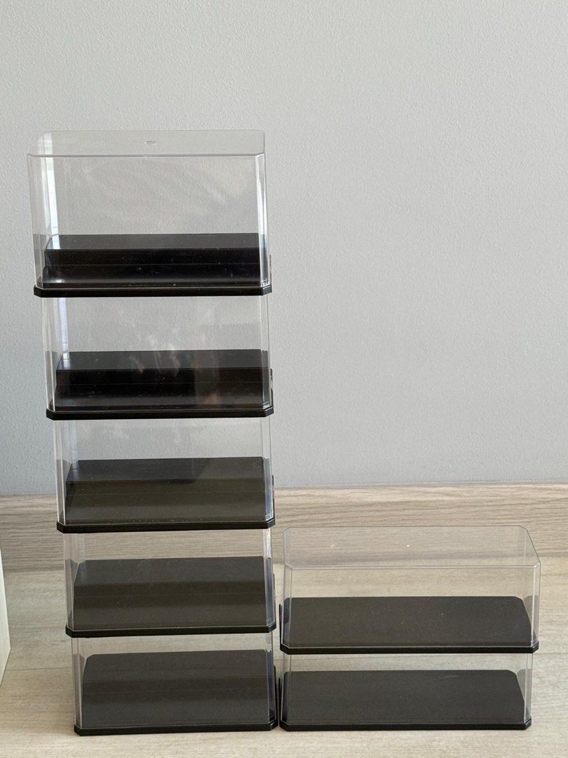 Daiso display box bundle, Garage Sale on Carousell