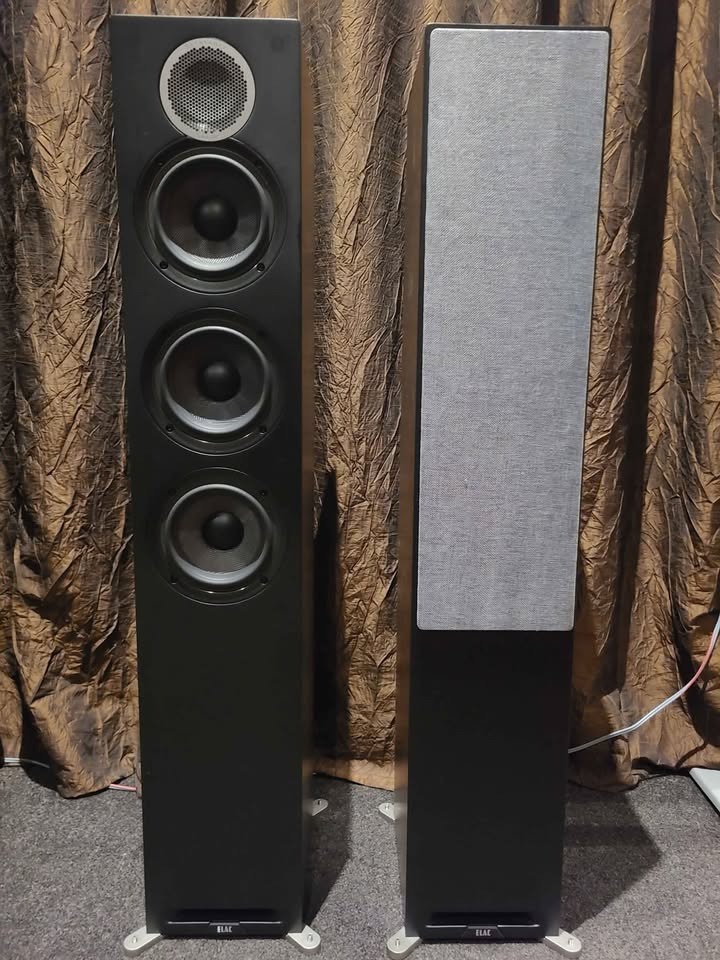 Elac Debut Ref Floorstand DFR52 (LIKE NEW), Audio, Soundbars, Speakers ...