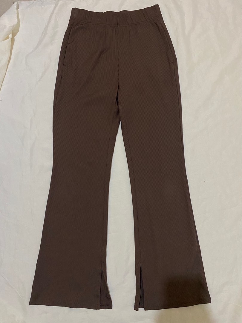 GU by Uniqlo Ribbed Flared pants like new garter back lp posted, Women ...