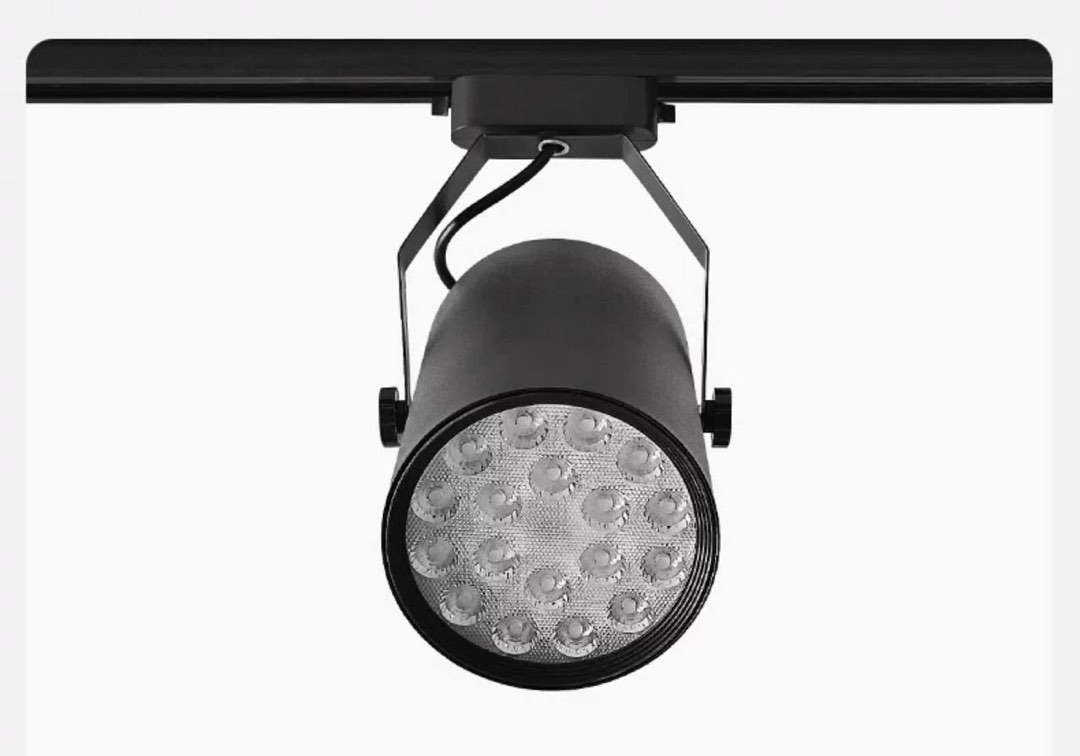 LED track lightbulbs, Furniture & Home Living, Lighting & Fans ...