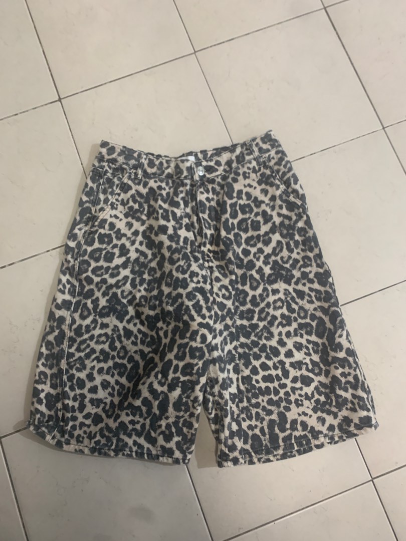 Leopard jorts, Men's Fashion, Bottoms, Shorts on Carousell