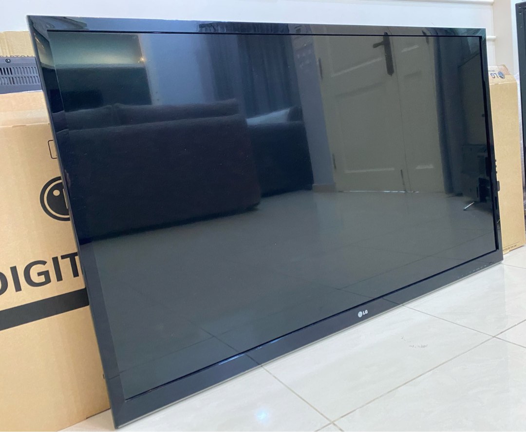 LG 47 inch TV, TV & Home Appliances, TV & Entertainment, TV on Carousell