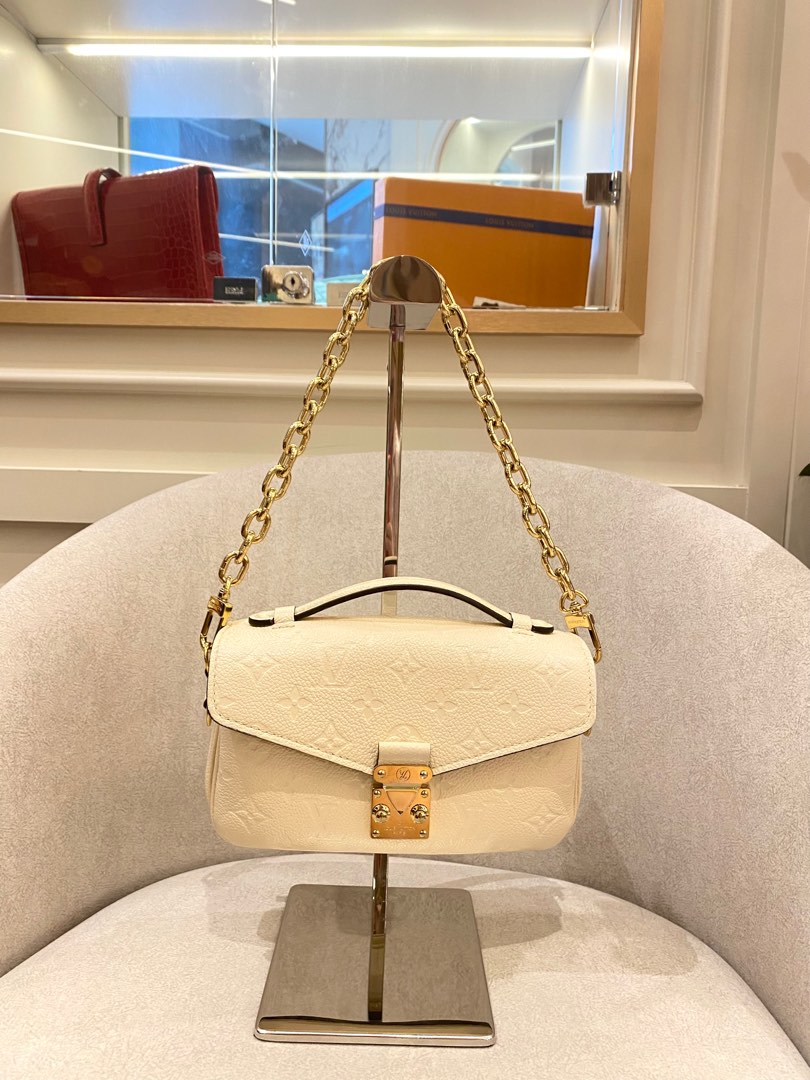 MICROCHIP LOUIS VUITTON POCHETTE METIS EAST WEST CHAIN / STRAP BAG ...