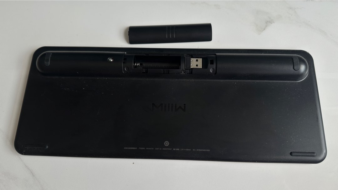 Miiw Wireless Keyboard Computers And Tech Parts And Accessories Computer Keyboard On Carousell