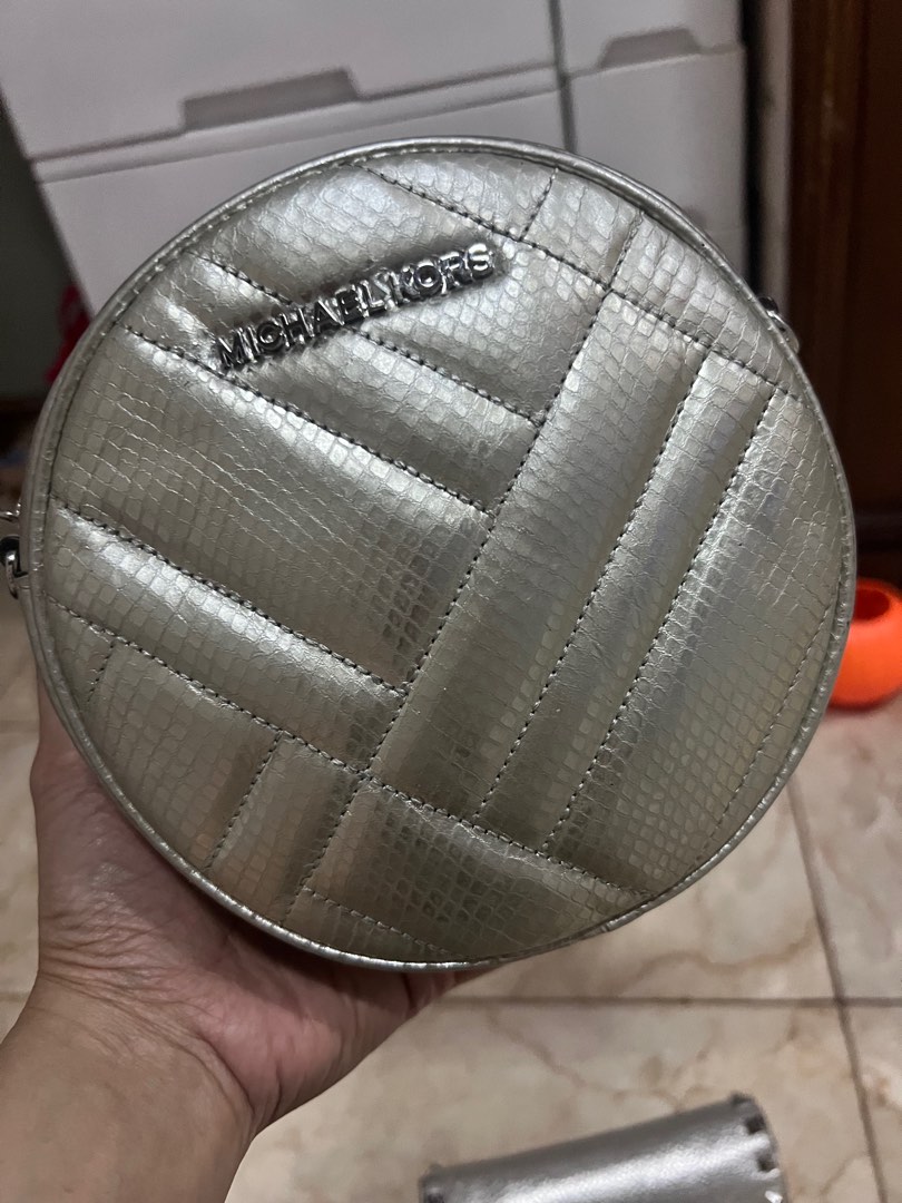 Mk michael kors, Fesyen Wanita, Tas & Dompet di Carousell