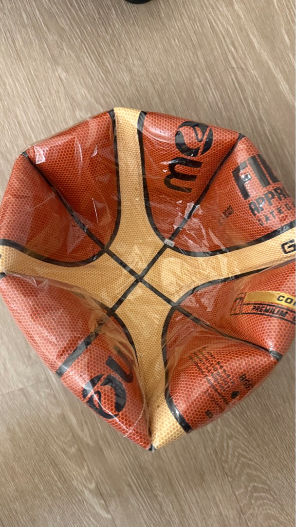 Molten Basketball GG7X, Sports Equipment, Sports & Games, Racket & Ball ...