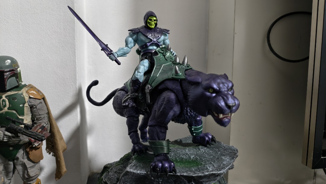 Skeletor vintage Panthor New Eternia Bundle Masterverse Masters of the ...