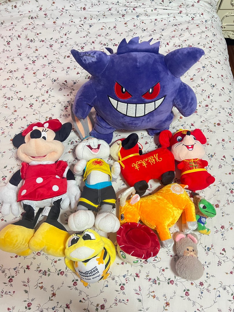 Soft Toys bundle, Garage Sale on Carousell