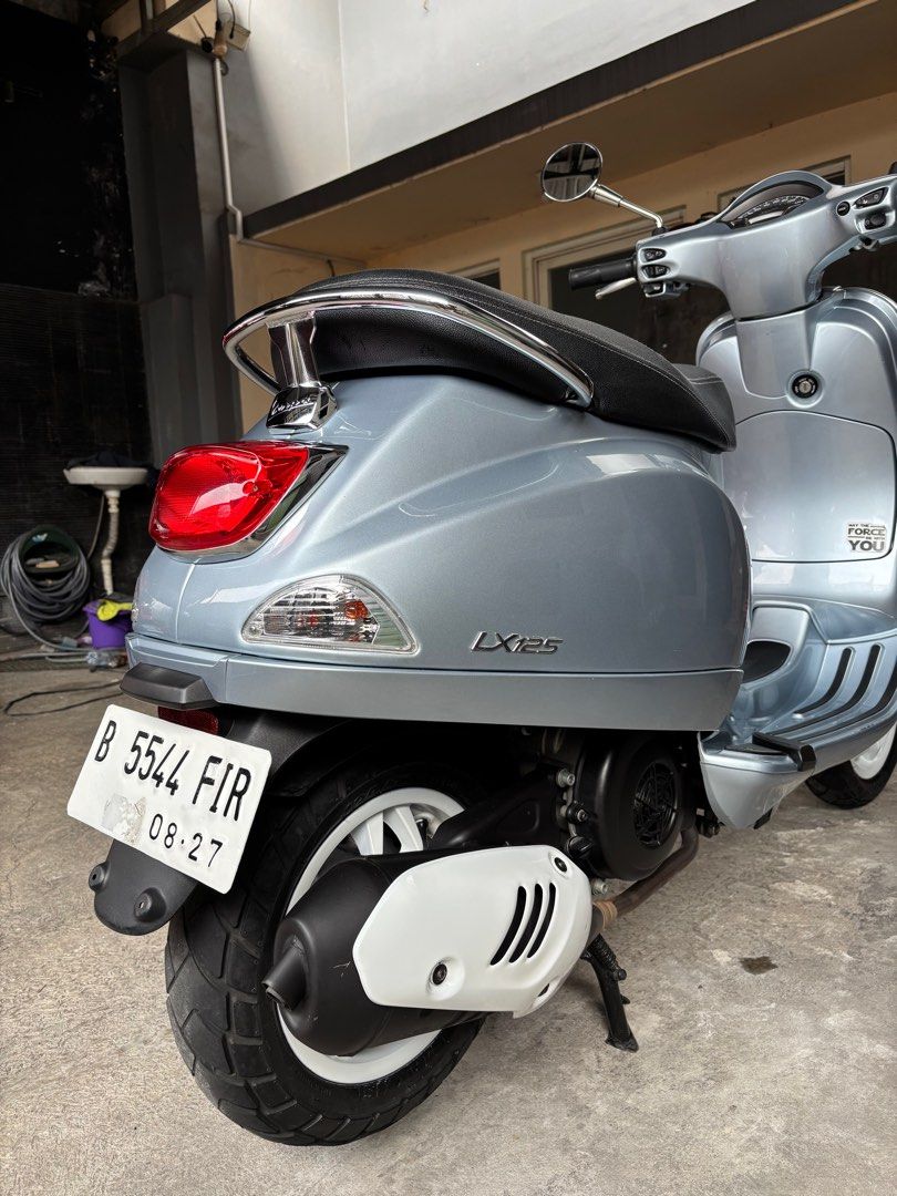 Vespa LX 125 iGet 2022 Grey Delicato, Motor di Carousell