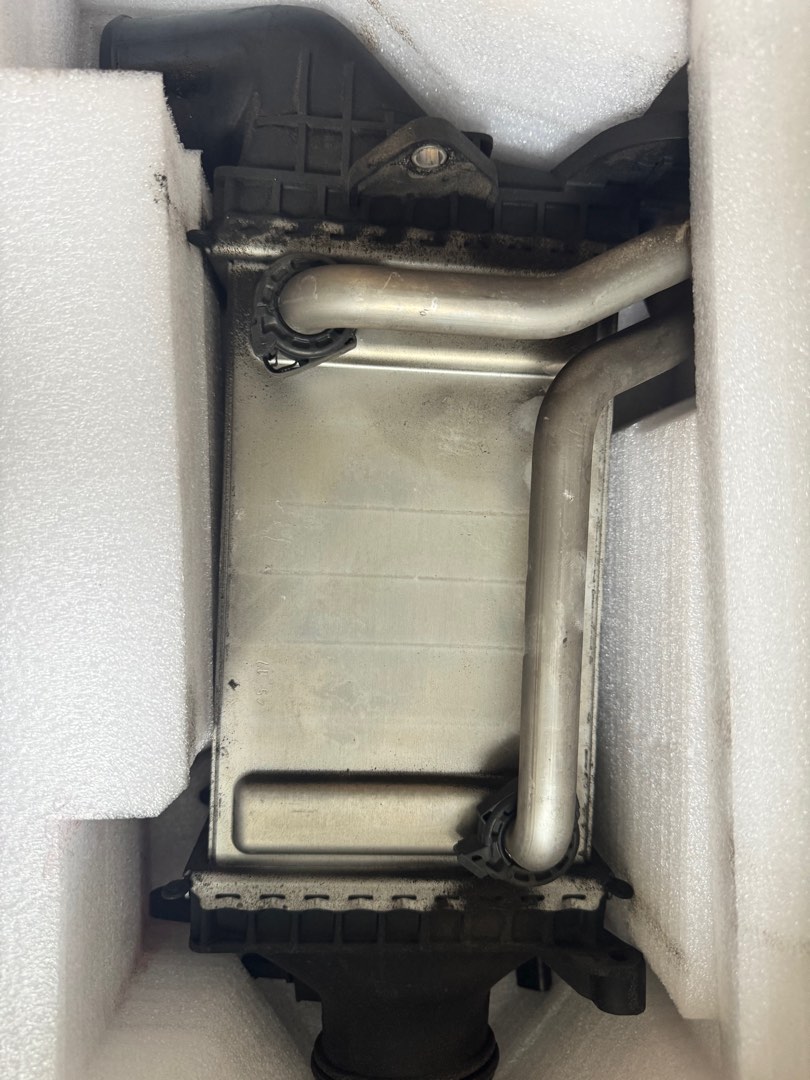W205 C180 Intercooler, Car Accessories, Car Workshops & Services on ...
