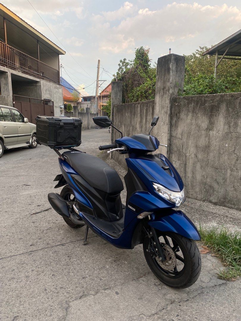 Yamaha Mio Gravis 2023 V1, Motorbikes, Motorbikes for Sale on Carousell